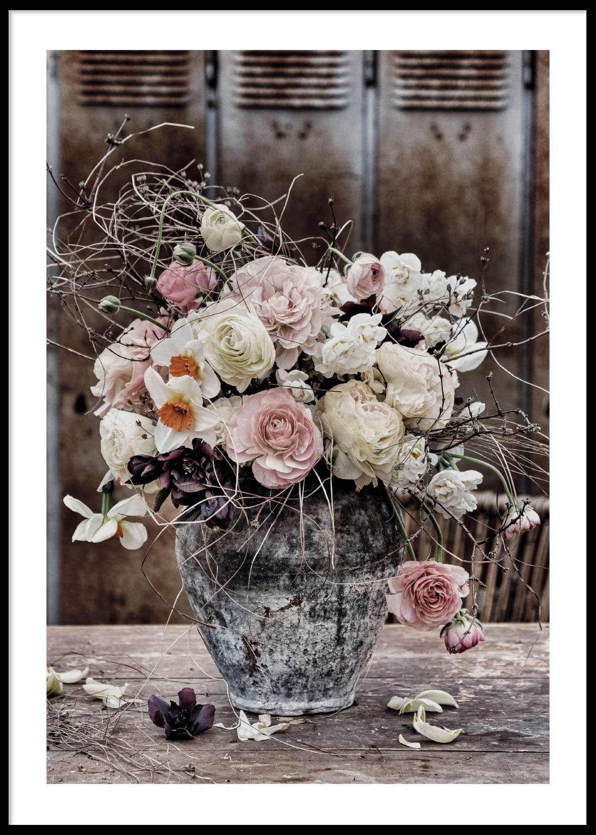 Bouquet in rustic vase poster 50 x 70 cm - Lilla Lager
